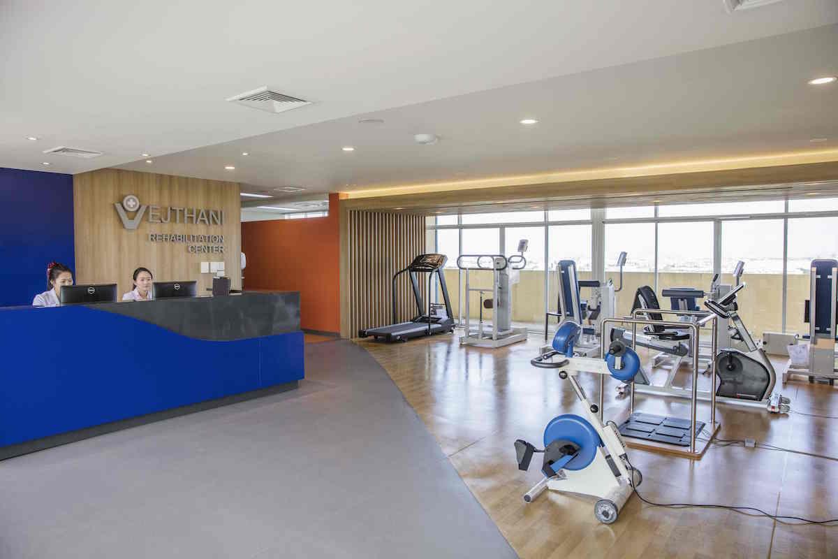 Photo gallery of Vejthani Hospital - medical centers directory