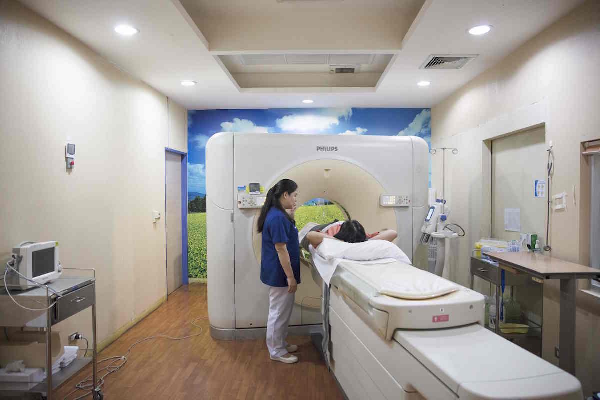 Photo gallery of Vejthani Hospital - medical centers directory